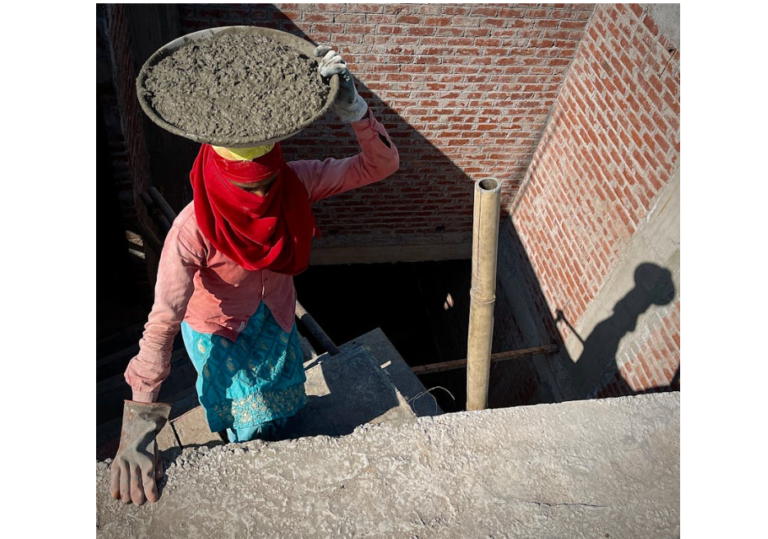 गरोदर बांधकाम कामगारांसाठी आर्थिक मदत योजना: प्रसूतीवेळी ₹15,000 ते ...